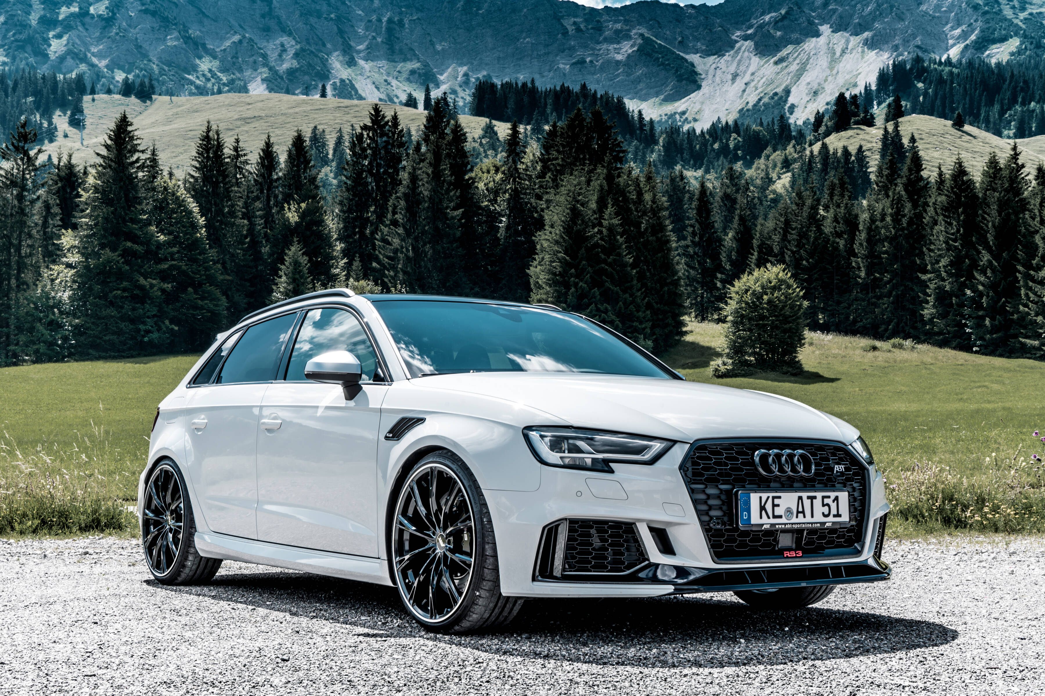 "Edelweiss" with 500 HP and the NEW 20-inch GR rims: the ABT Audi RS3 ...