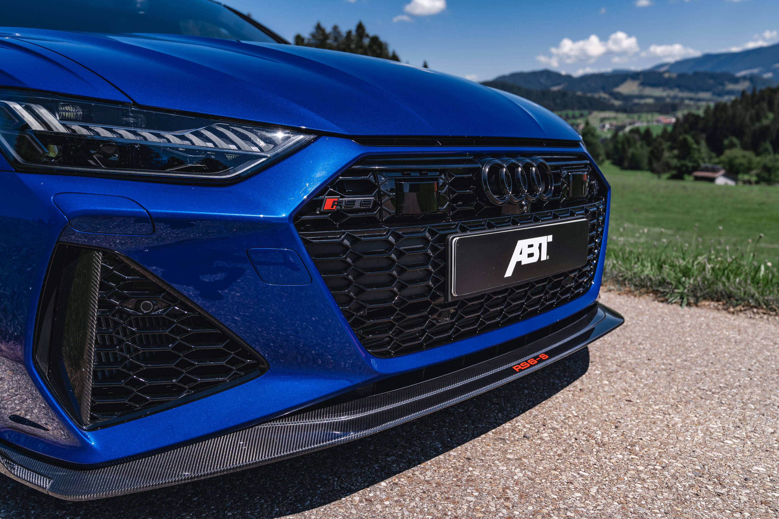 Perfect platform for ultimate high-performance station wagons - Audi ...