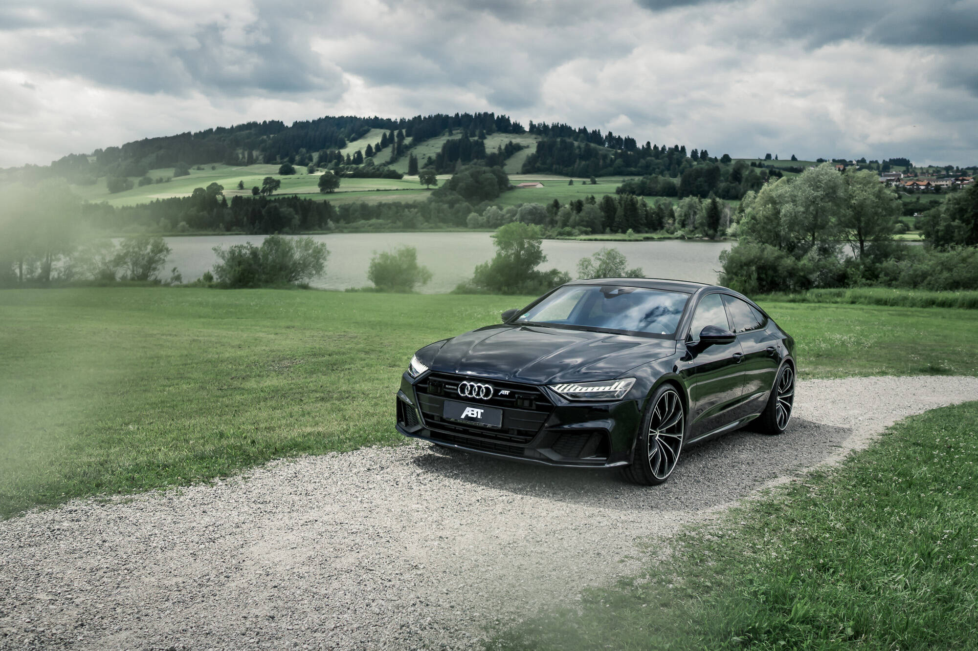 Number 55 extra-strong: ABT Audi A7 3.0 TFSI with 425 HP and 22 inch ...