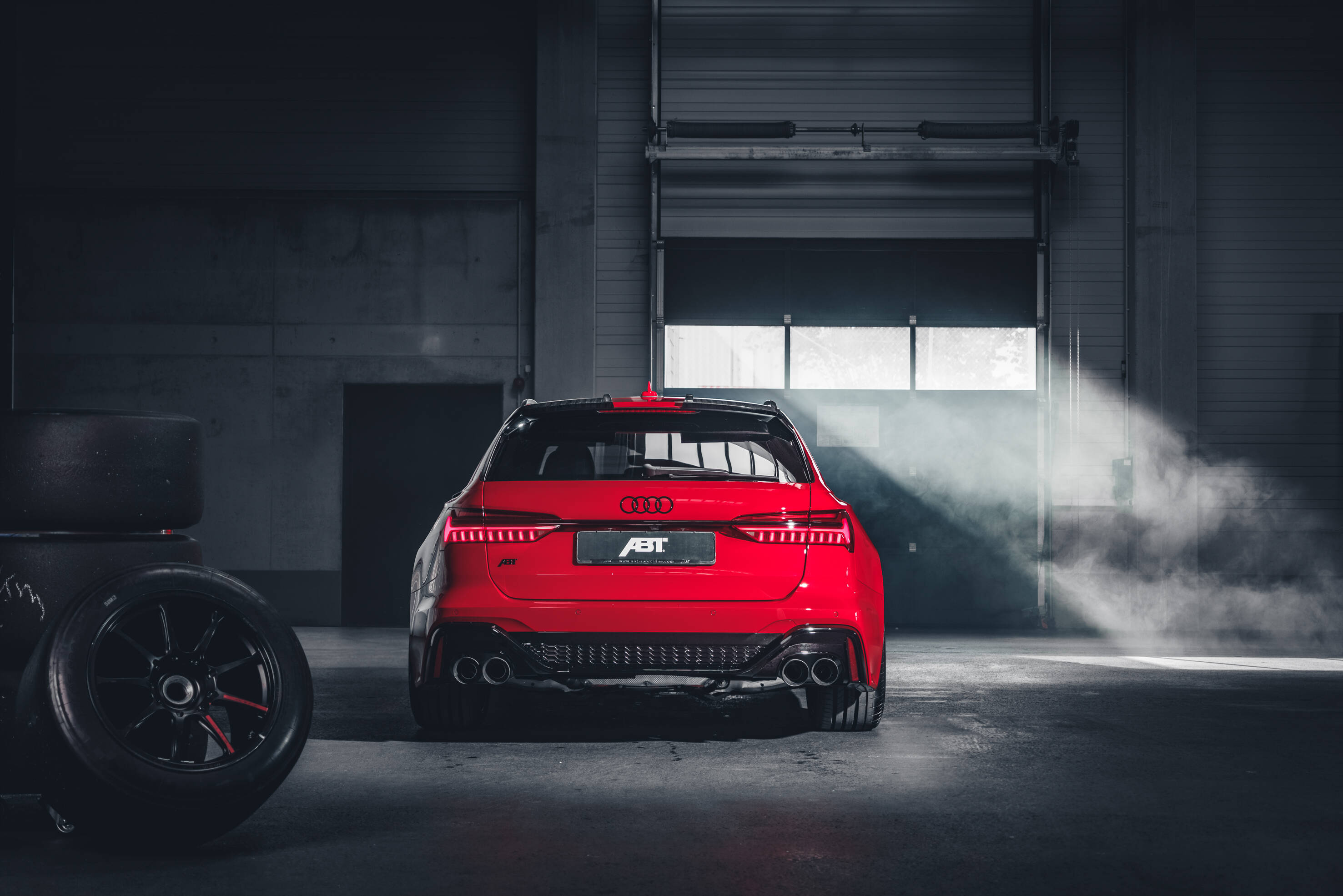 Perfekte Plattform für ultimative High-Performance-Kombis - Audi Tuning ...