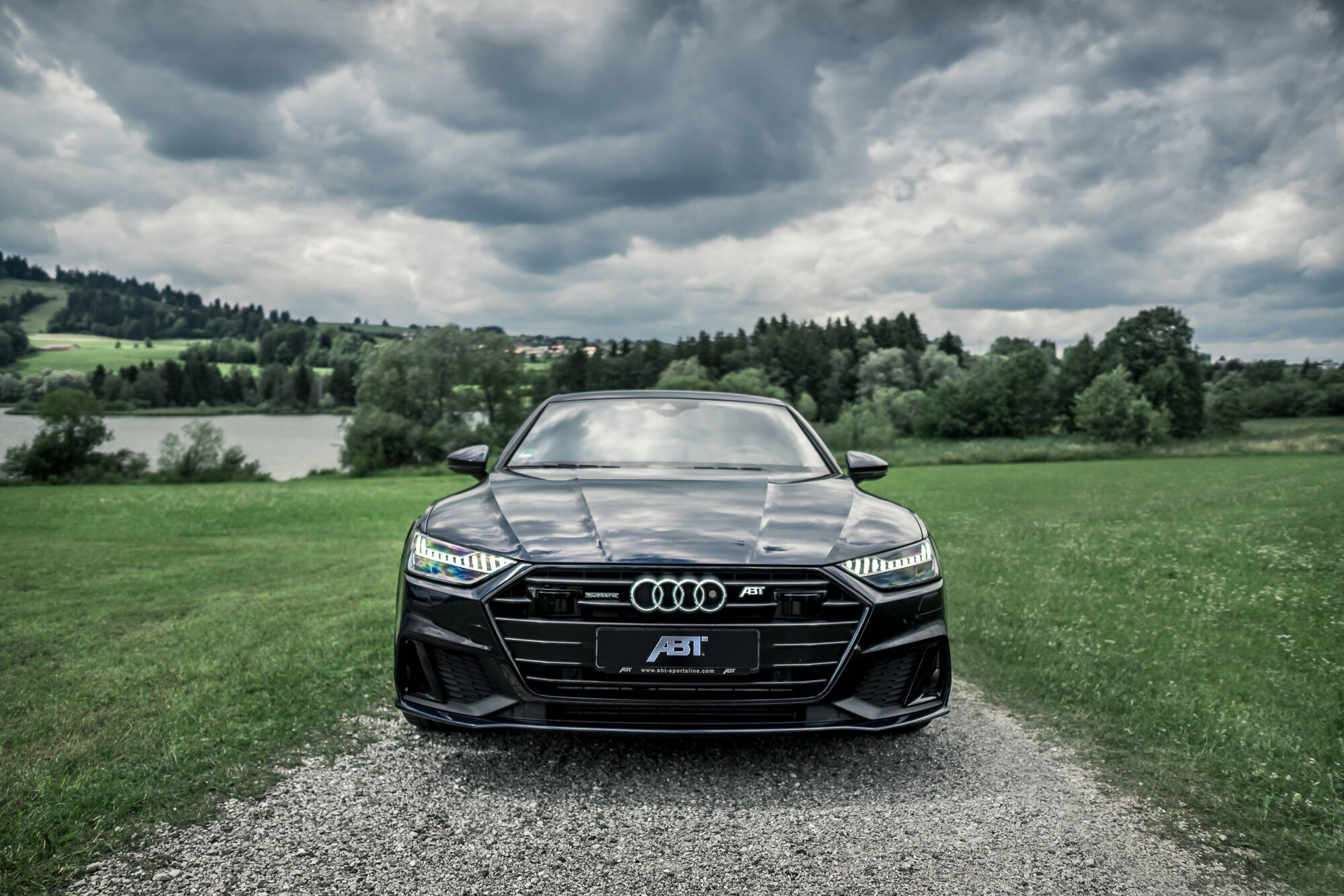 Number 55 extra-strong: ABT Audi A7 3.0 TFSI with 425 HP and 22 inch ...