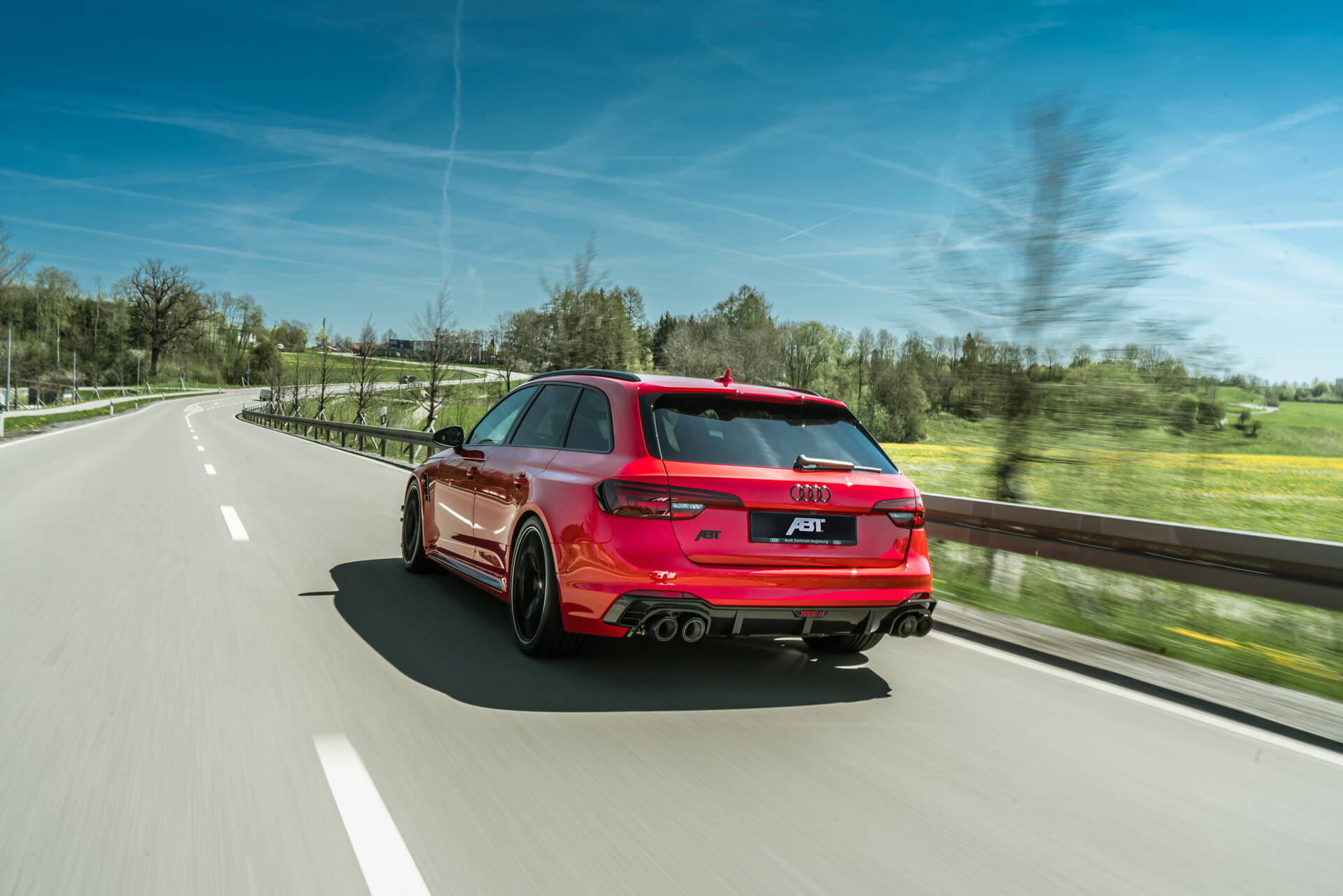 First RS4-R hand-over "1 of 50" - Audi Tuning, VW Tuning, Chiptuning ...